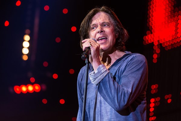 German pop singer Jurgen Drews live at the 16th Schlager Nacht in ...