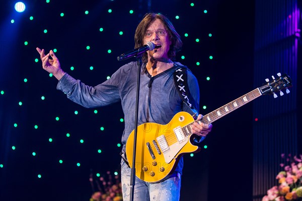 German pop singer Jurgen Drews live at the 16th Schlager Nacht in ...