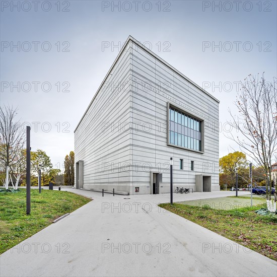 Bauhaus Museum Weimar - Photo12-imageBROKER-Andreas Vitting