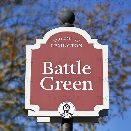Sign that reads Welcome to Lexington Battle Green - Photo12-imageBROKER ...