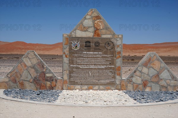 Namib Sand Sea UNESCO World Heritage Monument - Photo12-imageBROKER-G ...