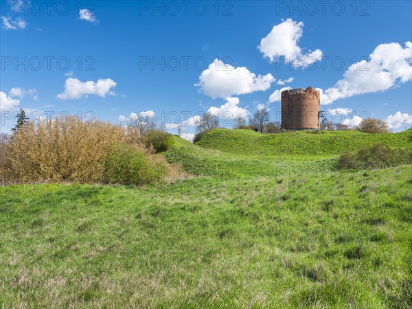 Stolpe Castle - Photo12-imageBROKER-Andreas Vitting