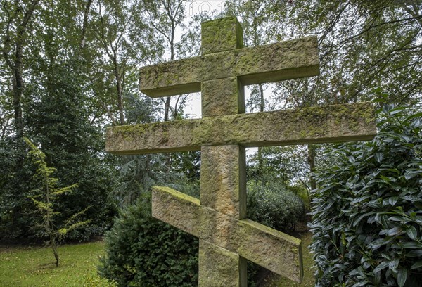 Russian cross - Photo12-imageBROKER-Norbert Neetz