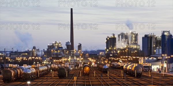 Goods station in Godorf - Photo12-imageBROKER-Stefan Ziese