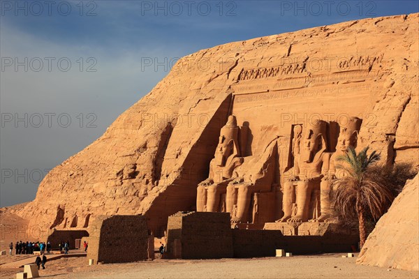 Abu Simbel - Photo12-imageBROKER-Sunny Celeste