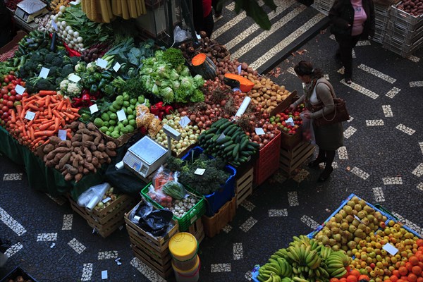 Funchal - Photo12-imageBROKER-Sunny Celeste