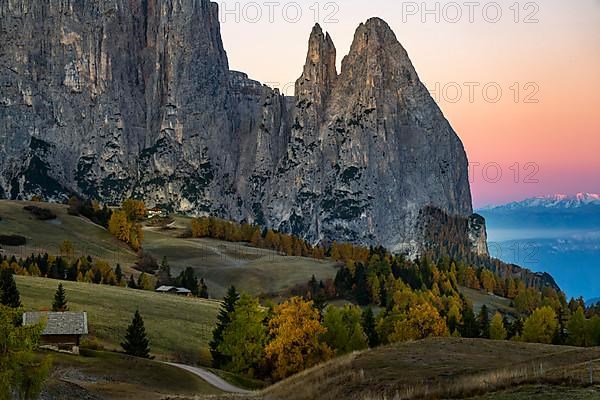 Sciliar at sunrise in Autumn, Seiser Alm - Photo12-imageBROKER-Lorenzo ...