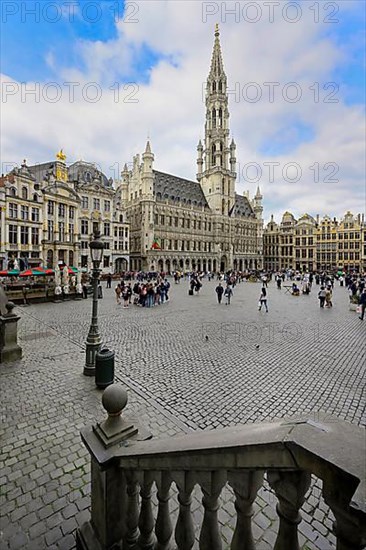 Brussels Famous Grand Place - Photo12-imageBROKER-G&M Therin-Weise