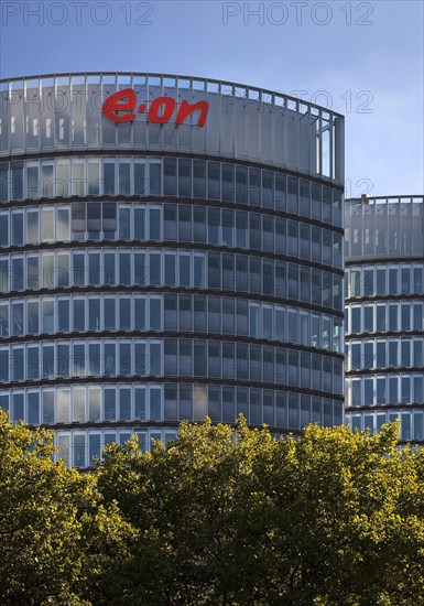 E. ON SE Group Headquarters in Essen - Photo12-imageBROKER-Stefan Ziese