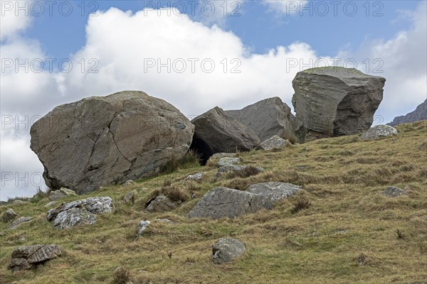 Rocks, Snowdonia National Park near Pont Pen-y-benglog, Bethesda ...